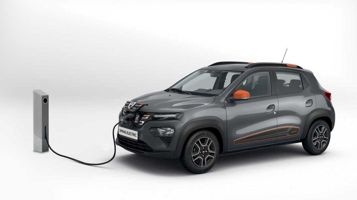 Temps de recharge pour une Dacia spring : bornes 7kw, 22kw...
